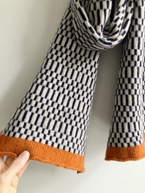 Sample Sale 2026 Detail scarf in Cobble/Navy/Rust – Anna-Lisa Smith