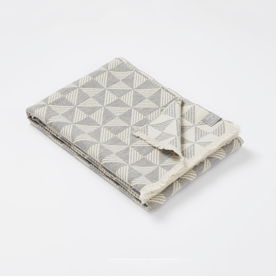 Porto blanket in Pearl Grey – Anna-Lisa Smith
